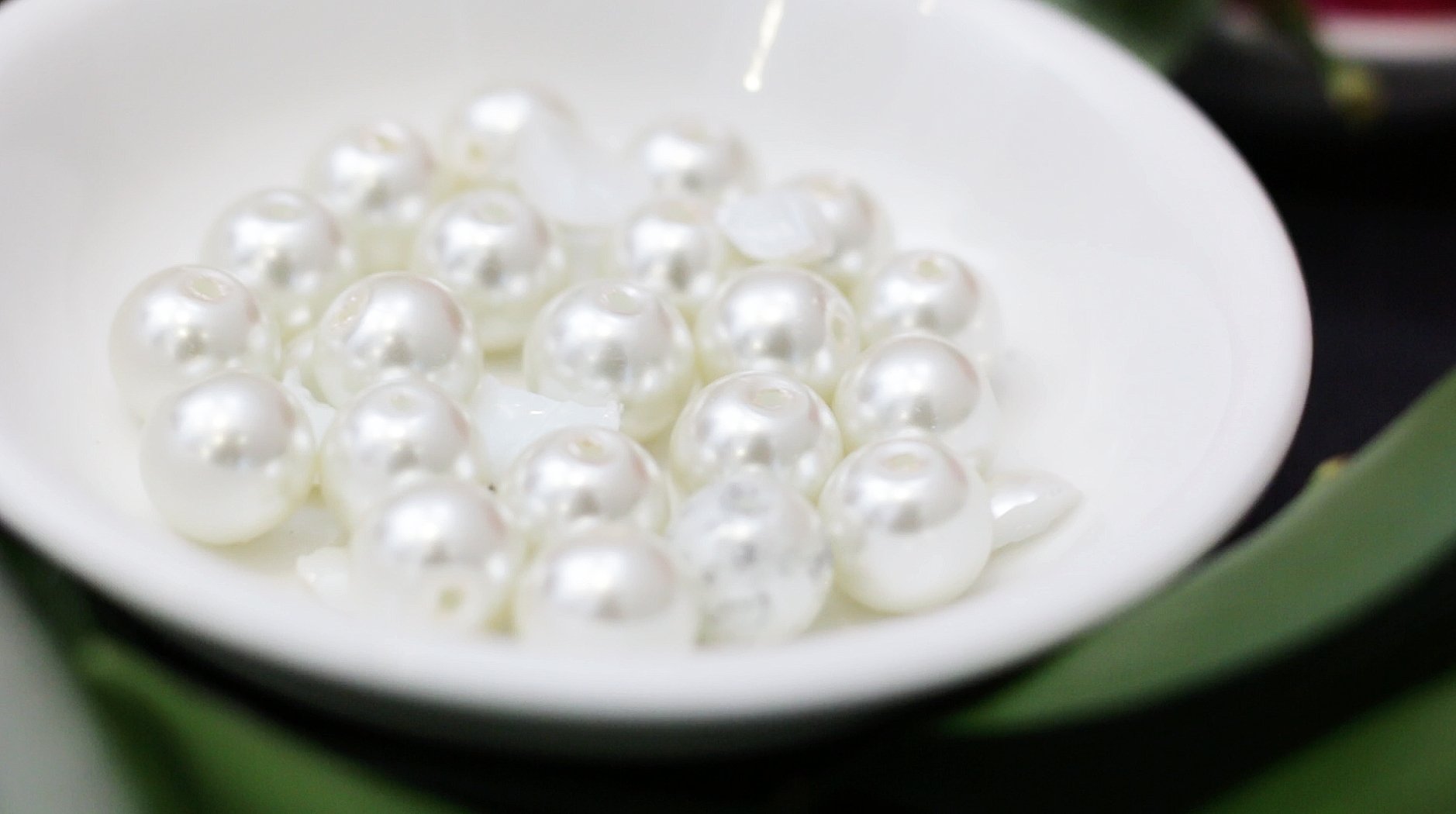 The power of pearl powder – Dianne Caine Australia